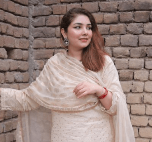 Top 25 Pakistani Instagram Influencers that makes more money than an ...