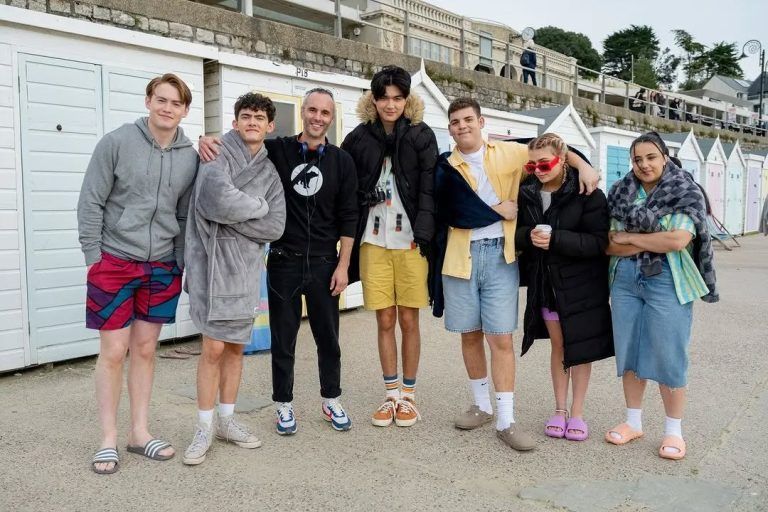 Cast of Heartstopper: Meet the Stars of the Hit Show - CEOColumn