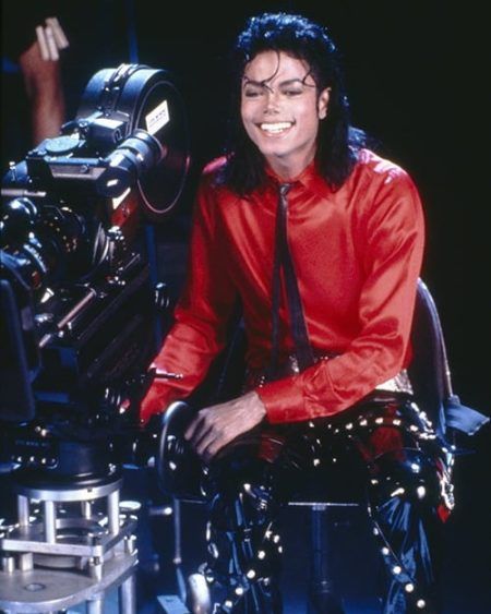 Michael Jackson Height: Iconic Singer and Dancer Stats - CEOColumn
