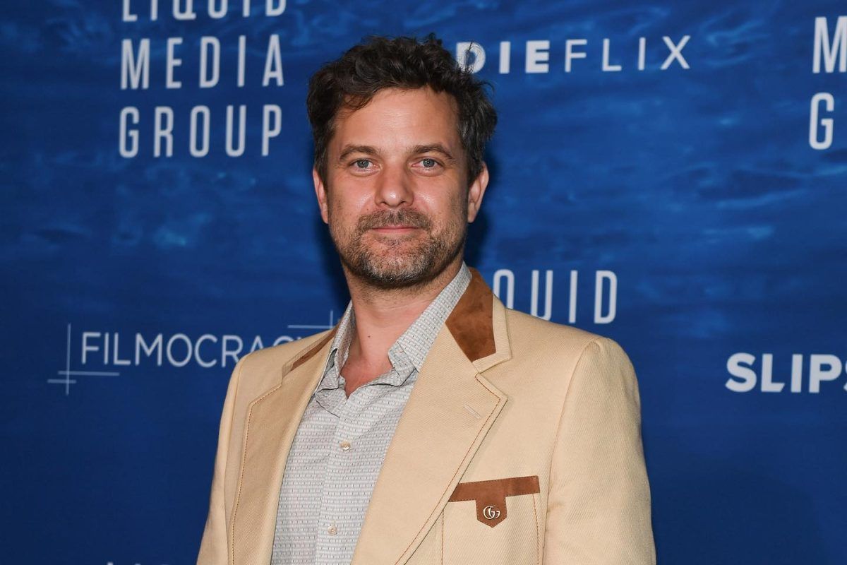 Joshua Jackson Net Worth: What He Really Makes in 2025 - CEOColumn