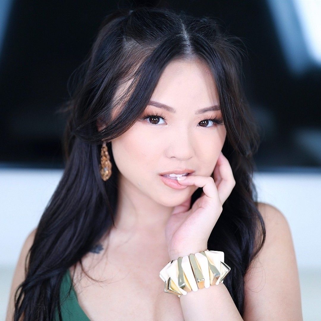 Lulu Chu Height: Discover Her Real Height and Surprising Facts - CEOColumn