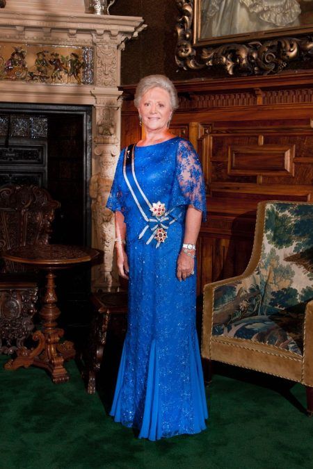 Princess Muna: Biography, Family, and Royal Legacy - CEOColumn